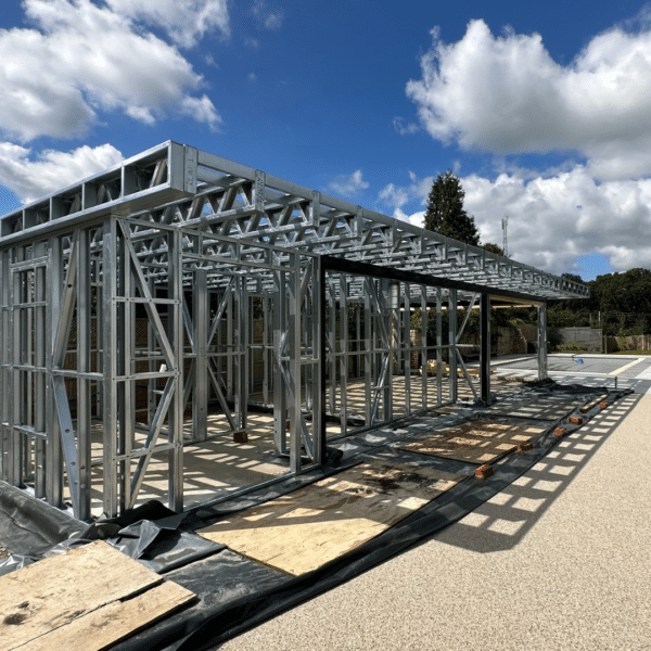 Steel Frame Garden Rooms - London, Essex, Hertfordshire & Kent